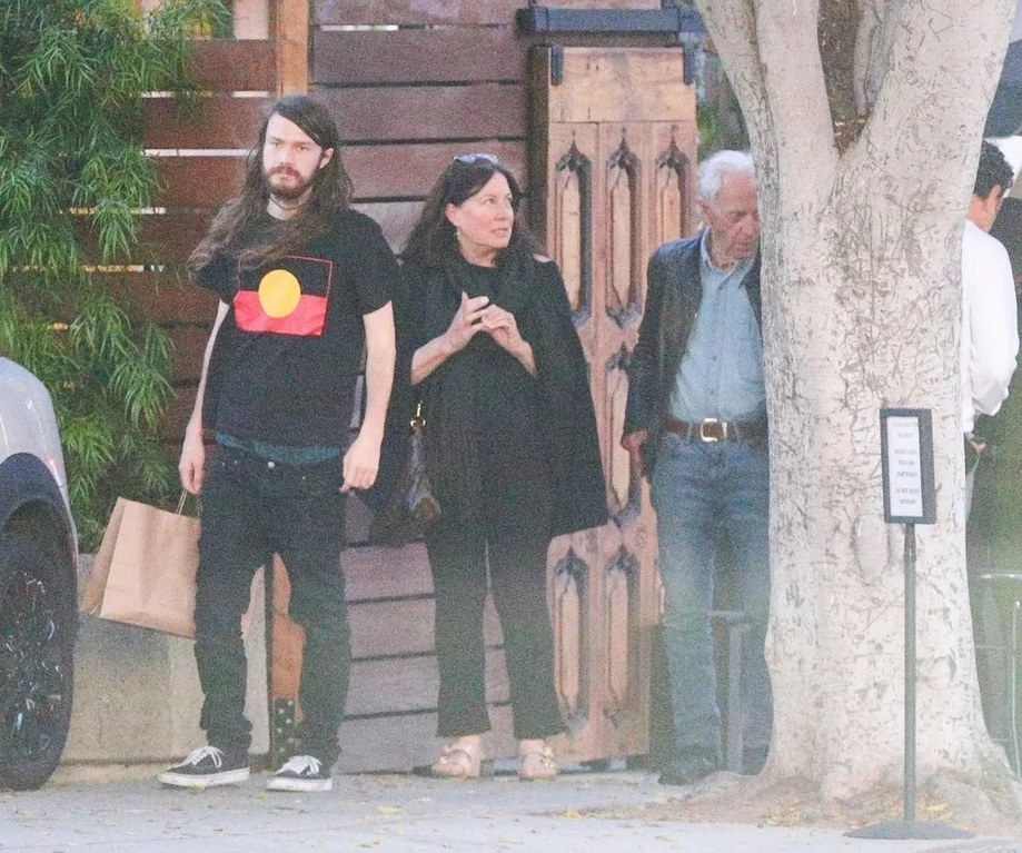 Paul Hogan and Linda Kozlowski - reunited for their son! | Now To Love