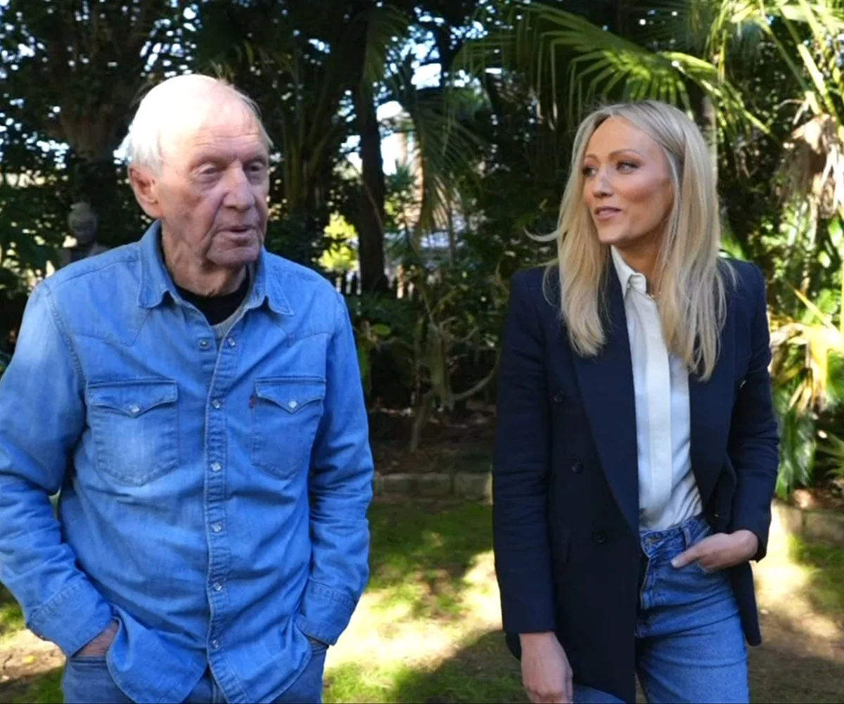 Why Paul Hogan wants to return to Australia