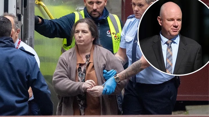 ERIN PATTERSON: Simon takes his ex to court! | Now To Love