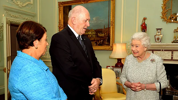 Peter Cosgrove to host William, Catherine and George