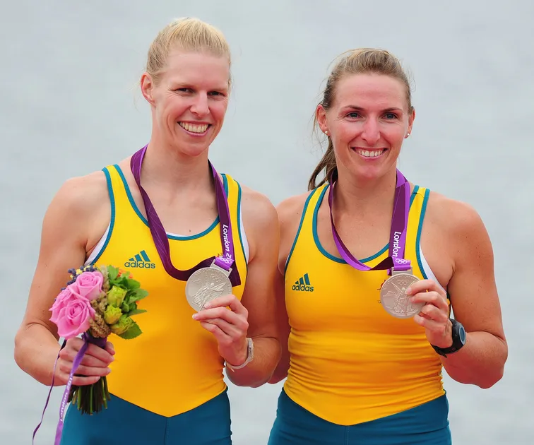 Olympic rowing medalist Sarah Tait dies after cervical cancer battle