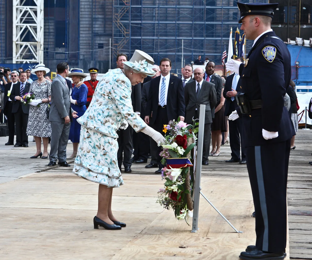 How the Queen broke royal protocol to respond to 9/11
