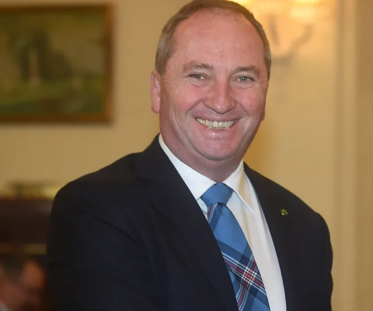 Barnaby Joyce: we should build coal-fired power plants