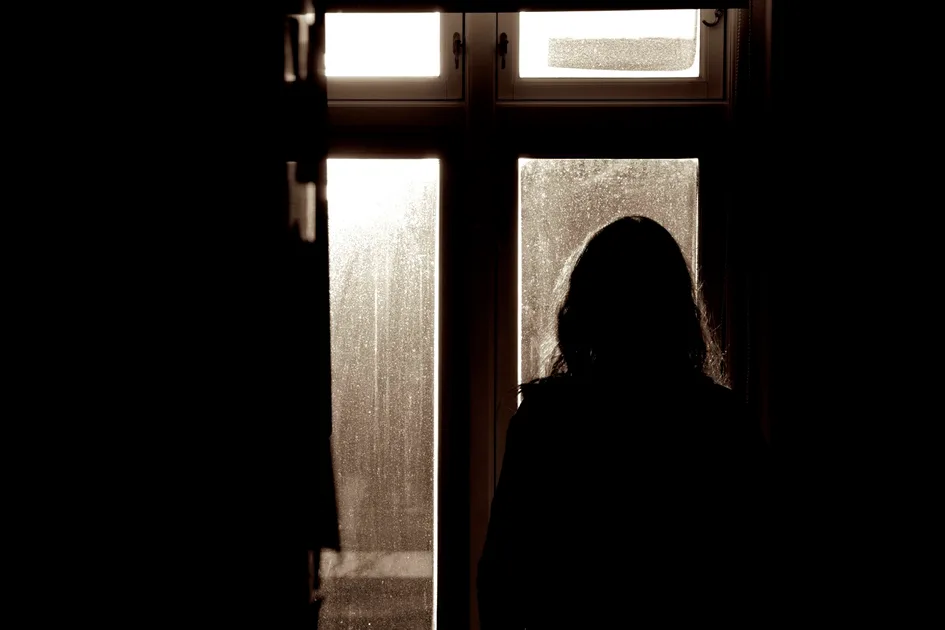How to recognise the signs of coercive control