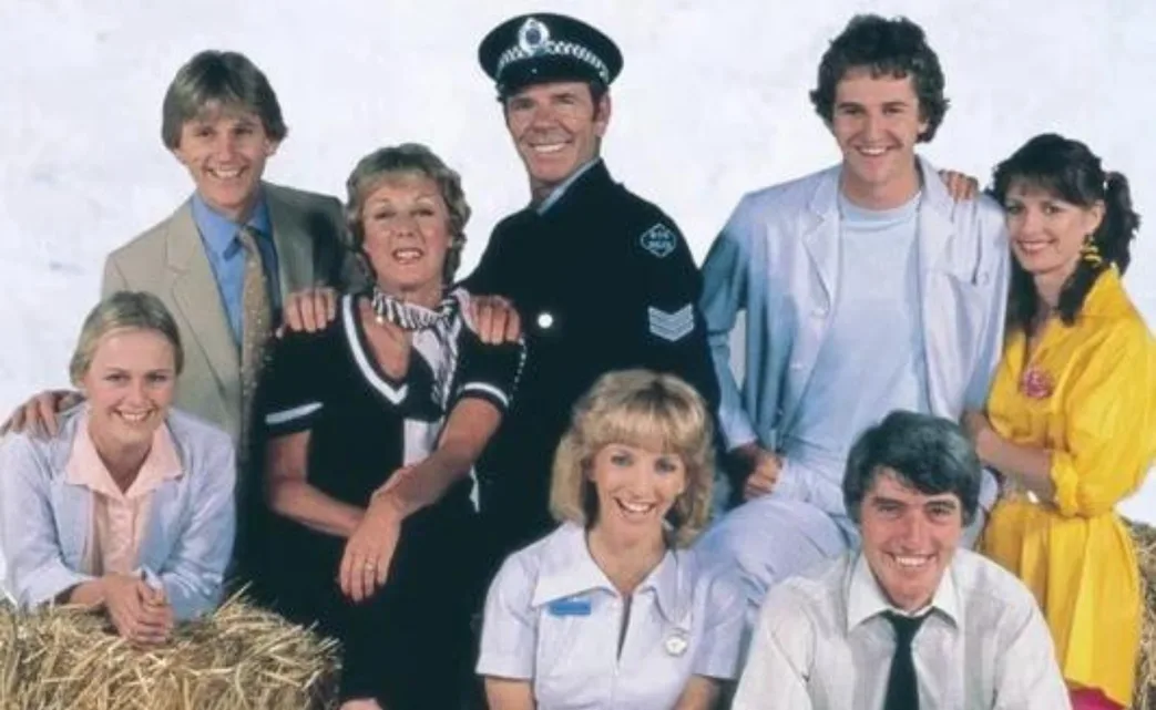 Where are the cast of A Country Practice now?