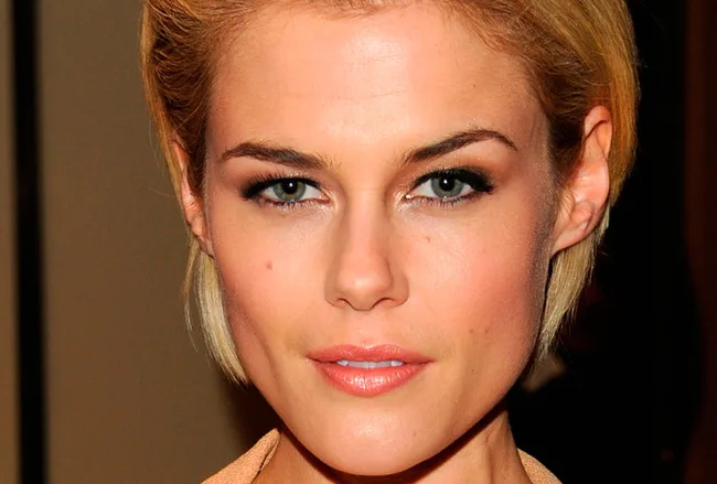 Get the look – celebrity lashes