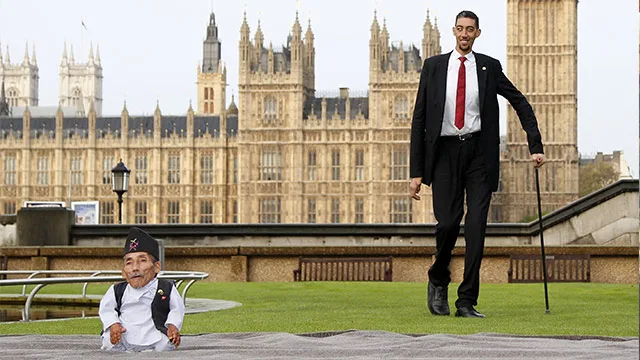 World's tallest and shortest men meet for the first time!