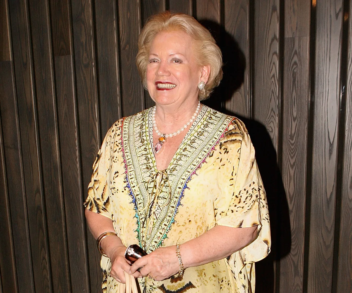 Lady Susan Renouf passes away from ovarian cancer