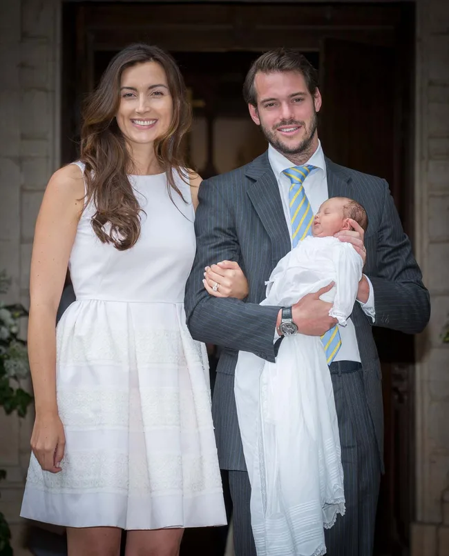 Little Princess steals spotlight in family photos