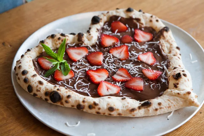 Nutella Pizza recipe