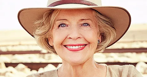 Dame Quentin Bryce sings Waltzing Matilda in a Weekly Exclusive