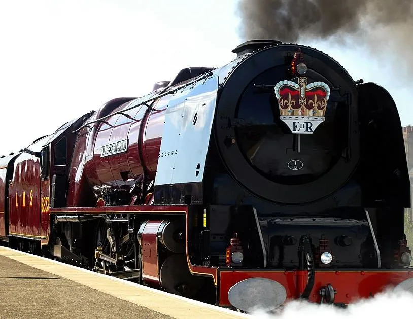 Take a look inside Queen Elizabeth's Royal Train