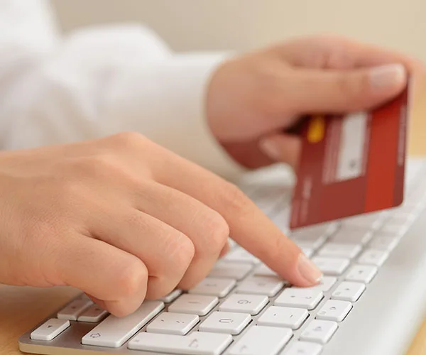 Meet Jody Harris; Australia's greatest con-woman