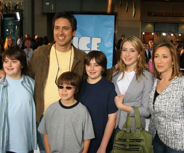 Meet Ray Romano's wife, children and family!