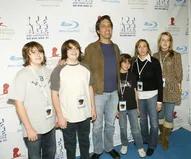 Meet Ray Romano's wife, children and family!