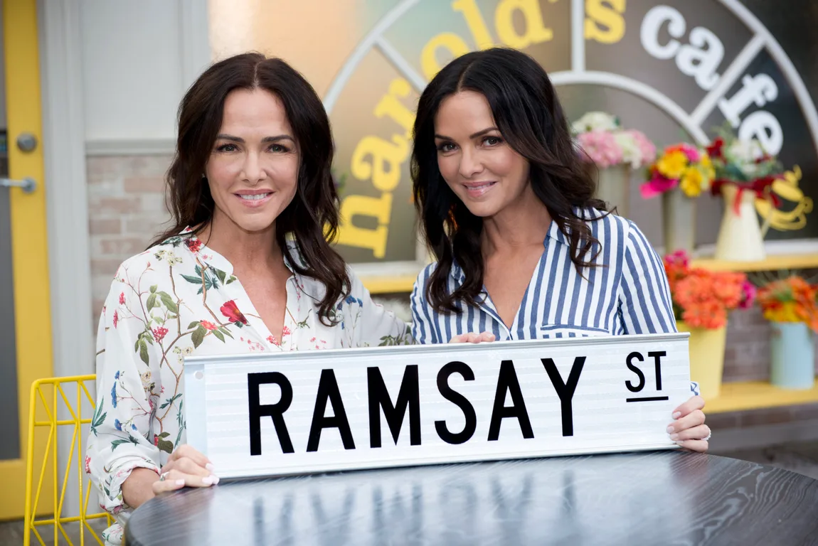The infamous Blakeney Twins return to Neighbours