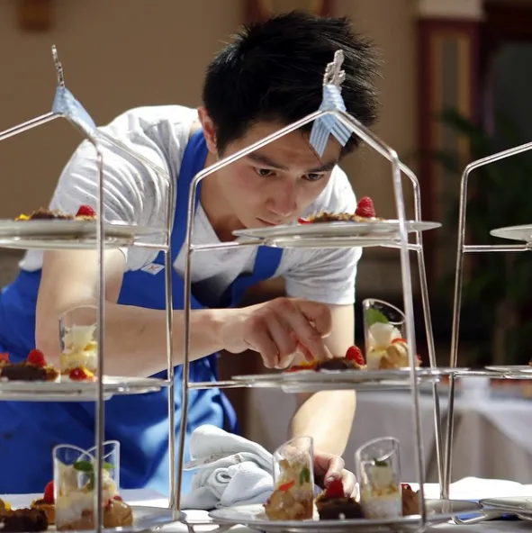 MasterChef's Reynold Poernomo's best desserts on the show