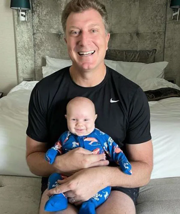 Red Wiggle Simon Pryce and Lauren Hannaford's sweetest moments with son ...