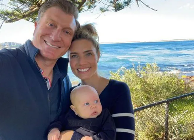 Red Wiggle Simon Pryce and Lauren Hannaford's sweetest moments with son ...