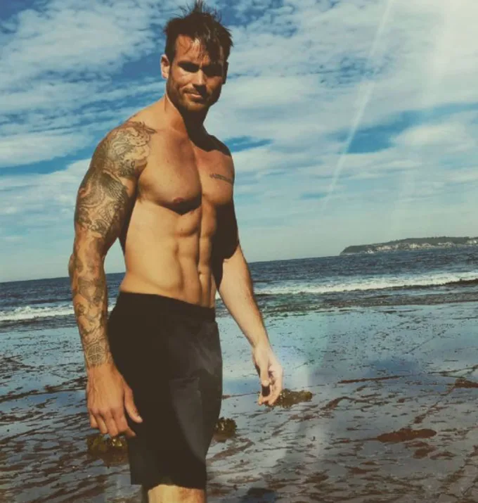Meet Home and Away's "hot cop" Nicholas Cartwright