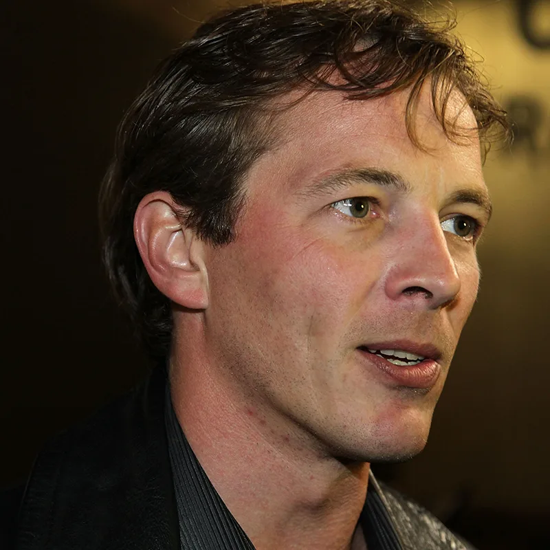 BREAKING NEWS: Beloved Home and Away Actor Tragically Passes Away ...