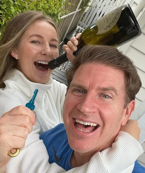 Sam Mac and Rebecca James announced pregnancy news