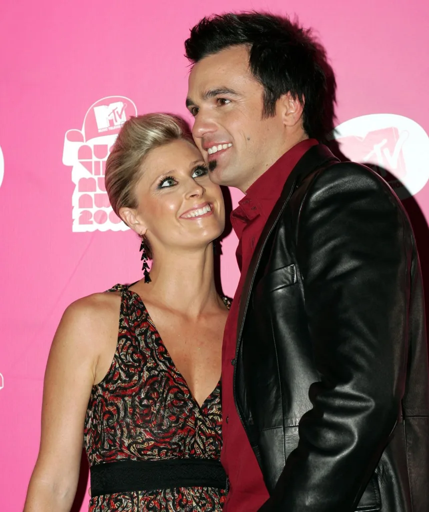 Shannon Noll's love for wife Rochelle will never fade