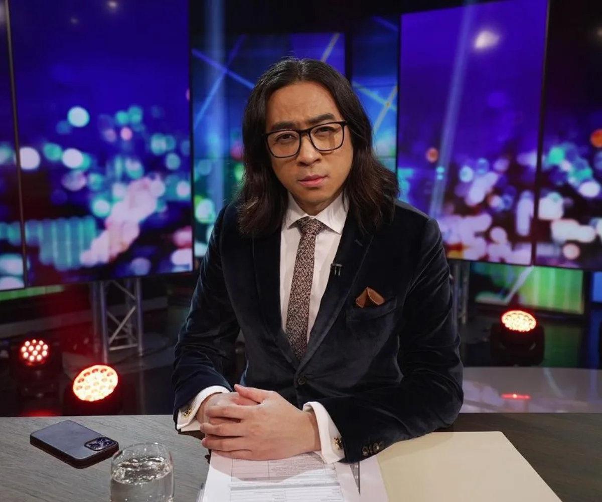 Meet your brand NEW The Project Hosts!