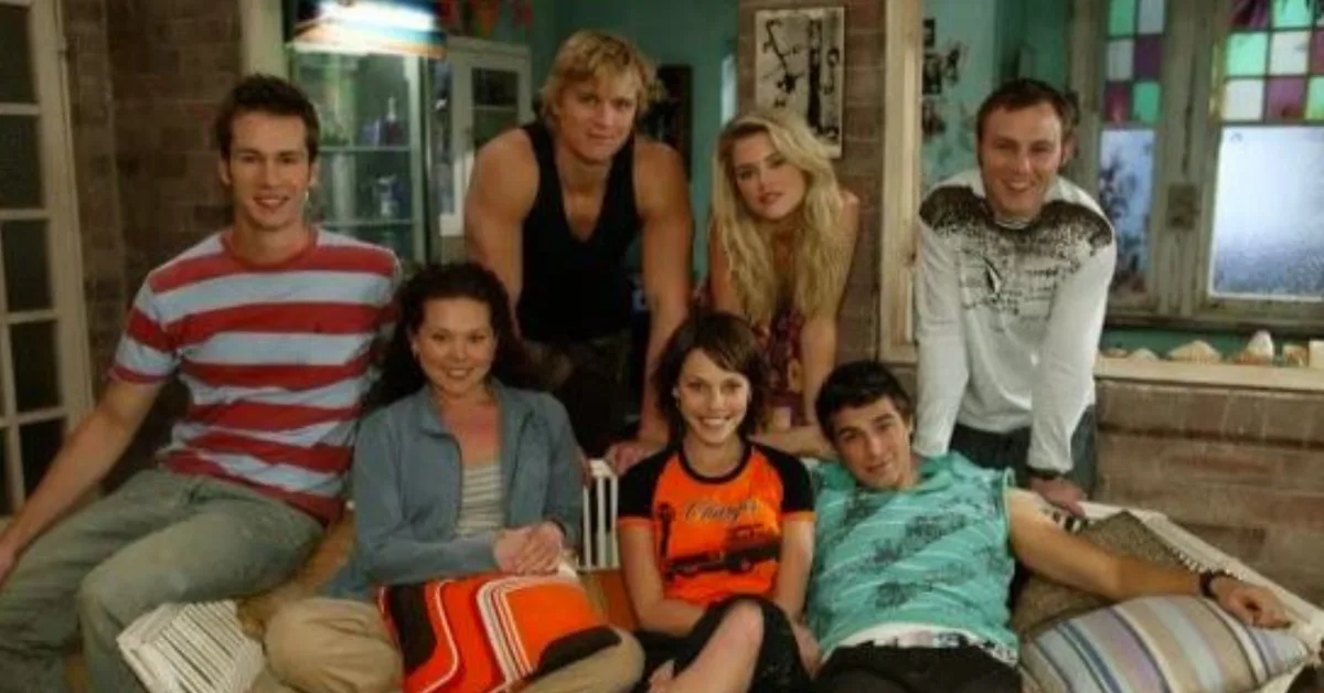 Where are the cast of headLand now?