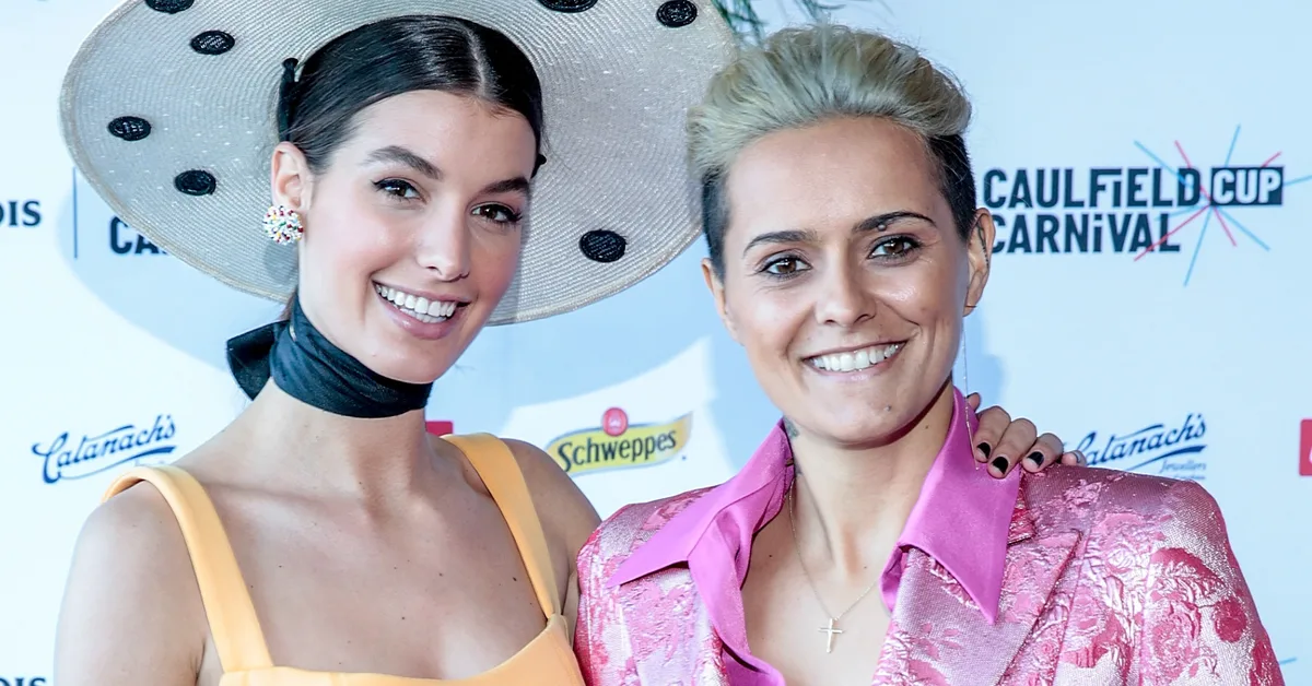Moana Hope and Isabella Carlstrom confirmed their split