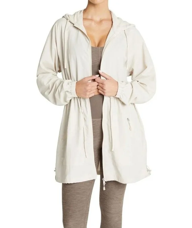 The Best Activewear Jackets to Add to Your Workout Wardrobe in 2023