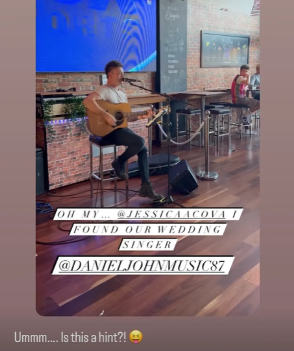 FWAW Jess and Will announce their engagement