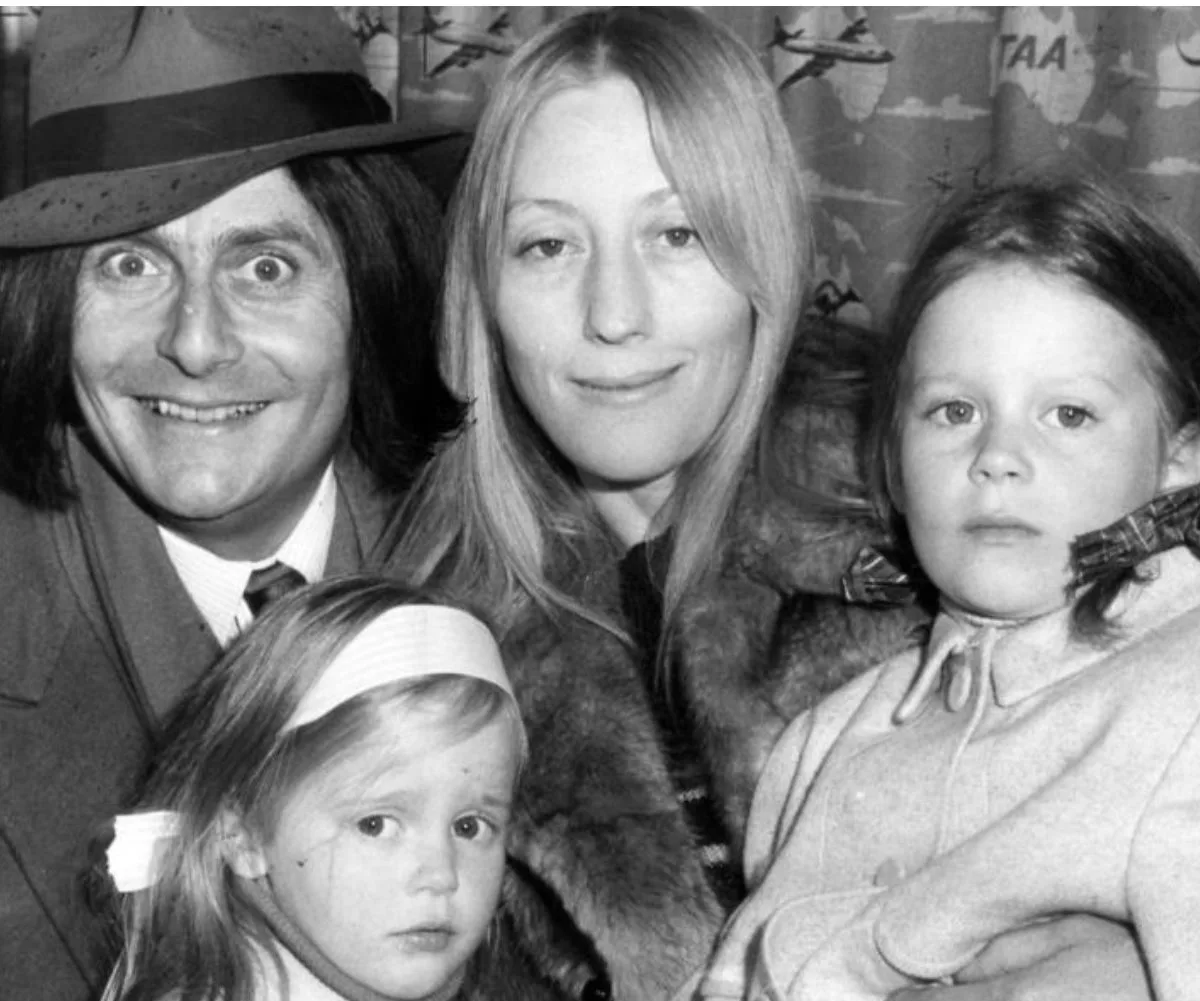 Barry Humphries' family unhappy with memorial MC choice