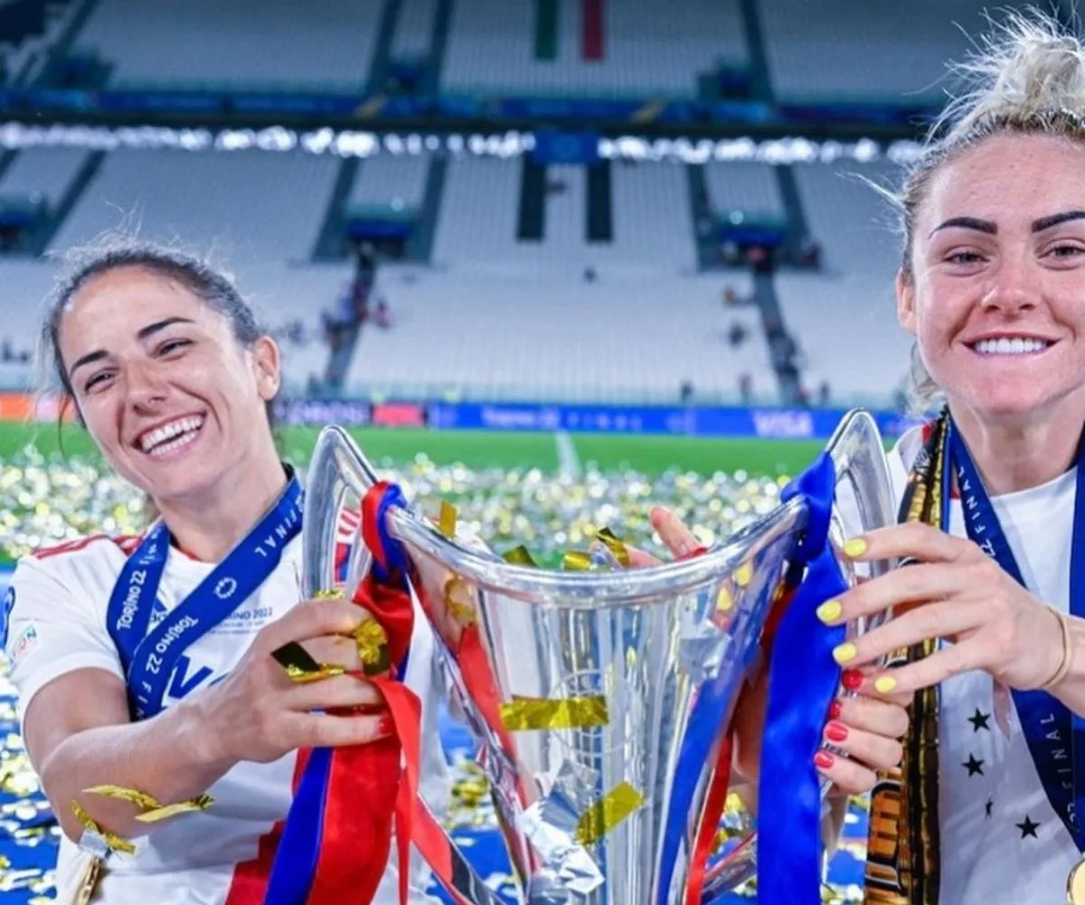 Meet Ellie Carpenter's fiancee, Daniëlle van de Donk