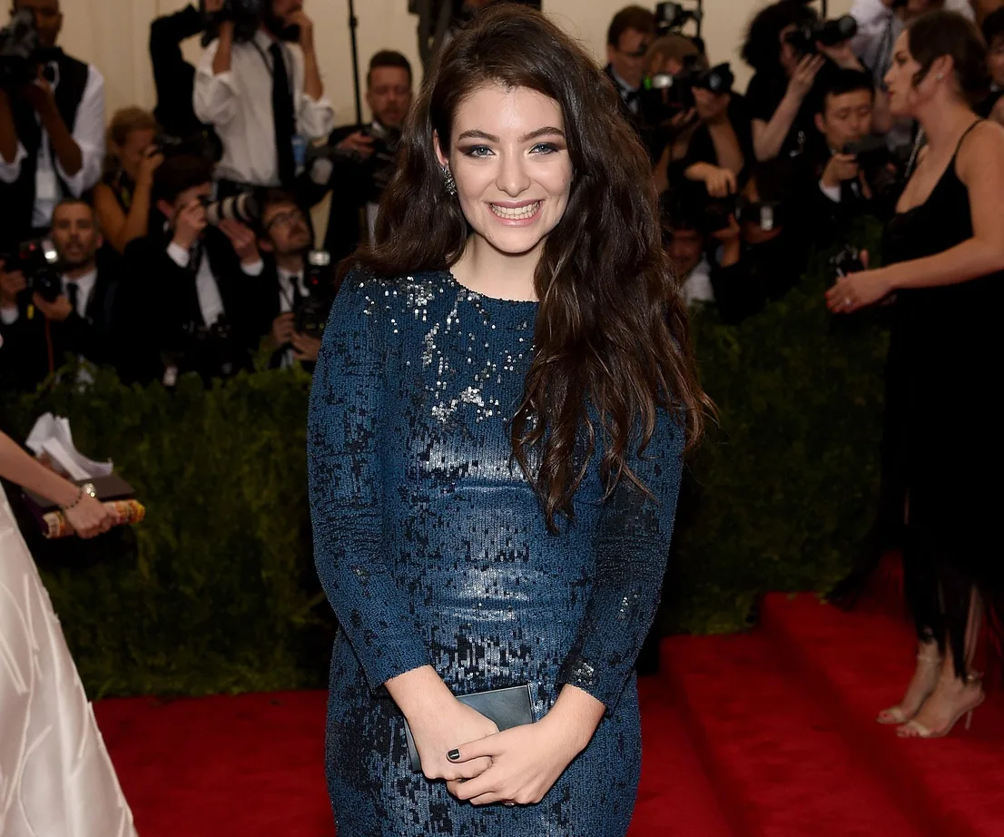 Lorde releases second track from new album