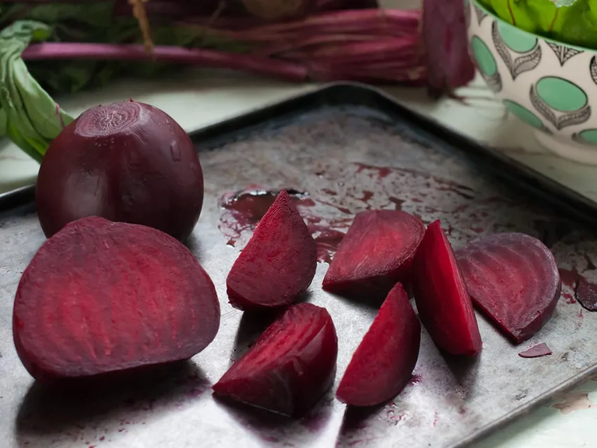 How to cook beetroot without making a mess
