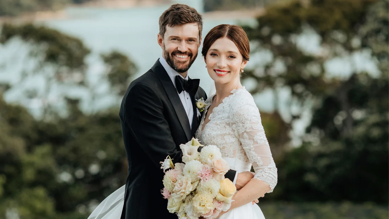 Westside's Antonia Prebble and Dan Musgrove's fairytale island wedding ...