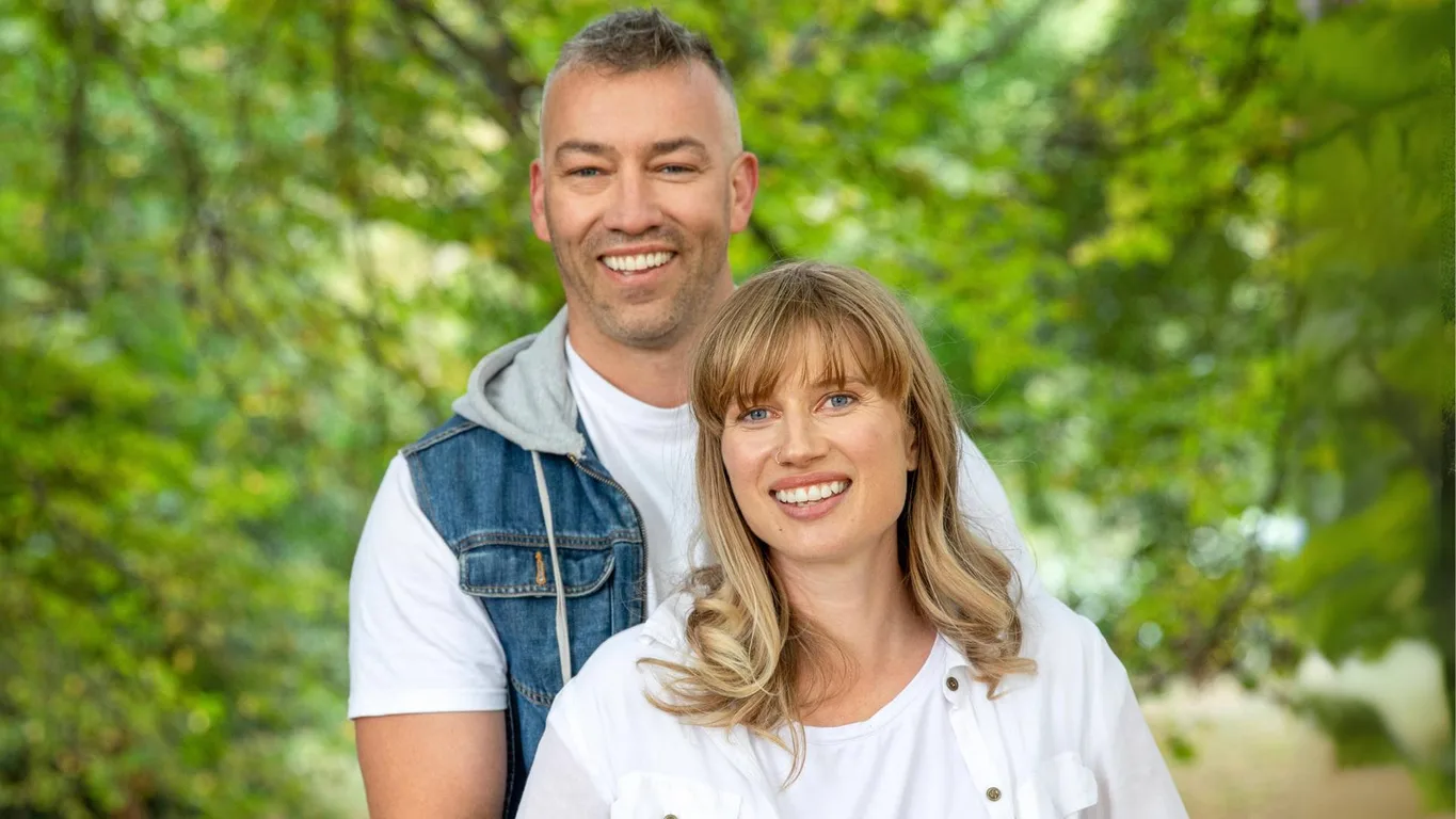 Pike River actor Aaron Jackson and wife Emma share their busy life