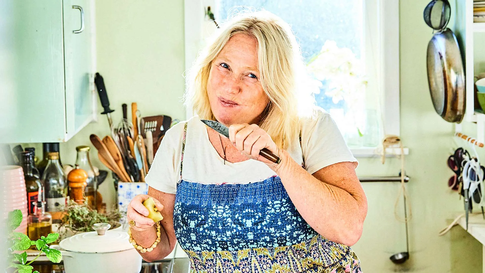 Chef Nici Wickes shares how her new cookbook aids mental health