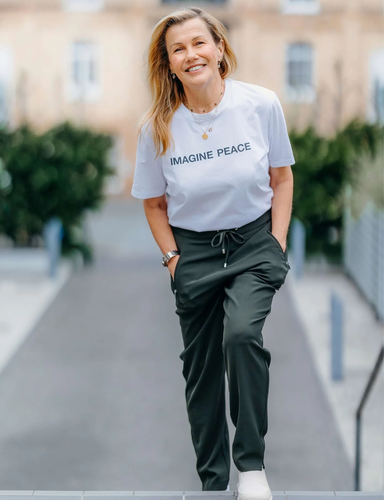 Kiwi actor Robyn Malcolm tells all on menopause