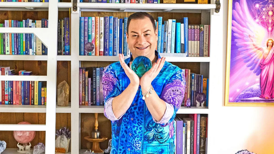 Medium Mitchell Coombes tells: 'Being psychic runs in my family'