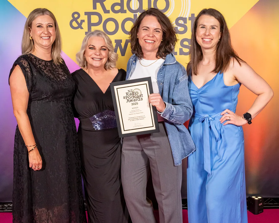 Heather enters the radio Hall of Fame! | Now to Love - New Zealand