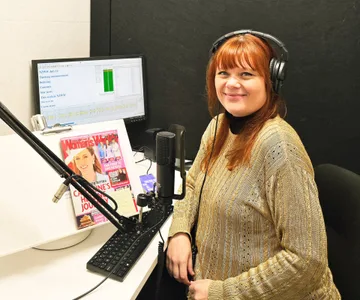 How Romy Hooper's career began with cake and a chance