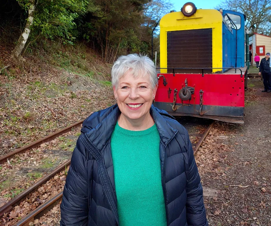 How Catherine Lea Turned Loss Into a Best-Selling Writing Career