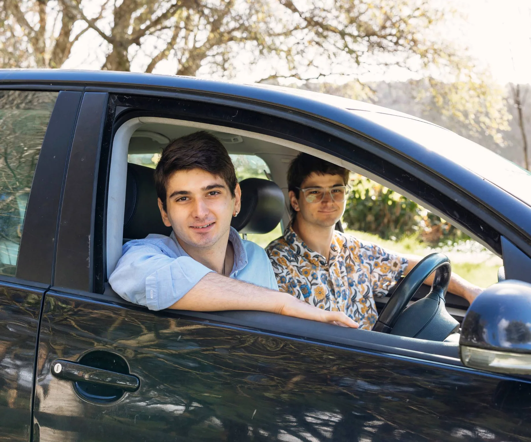 Max and James Leon on the long road to their drivers licences