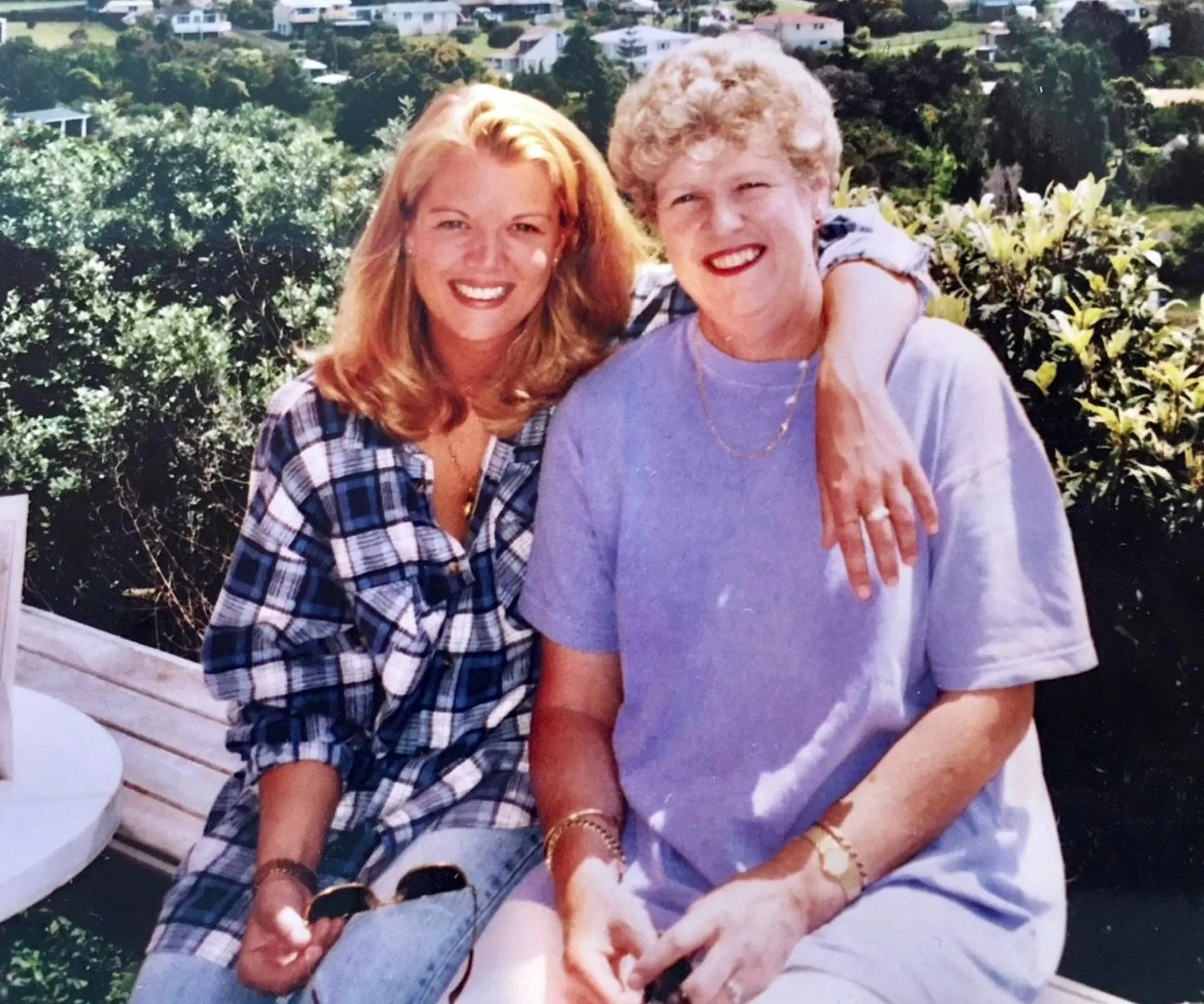 Radio's Jeanette Thomas on Her Obsession With John Farnham