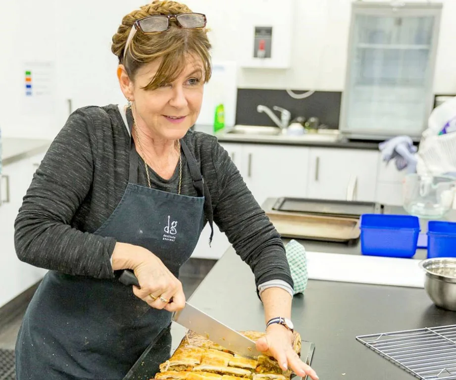 Destitute Gourmet Sophie Gray on helping Kiwis eat well for less