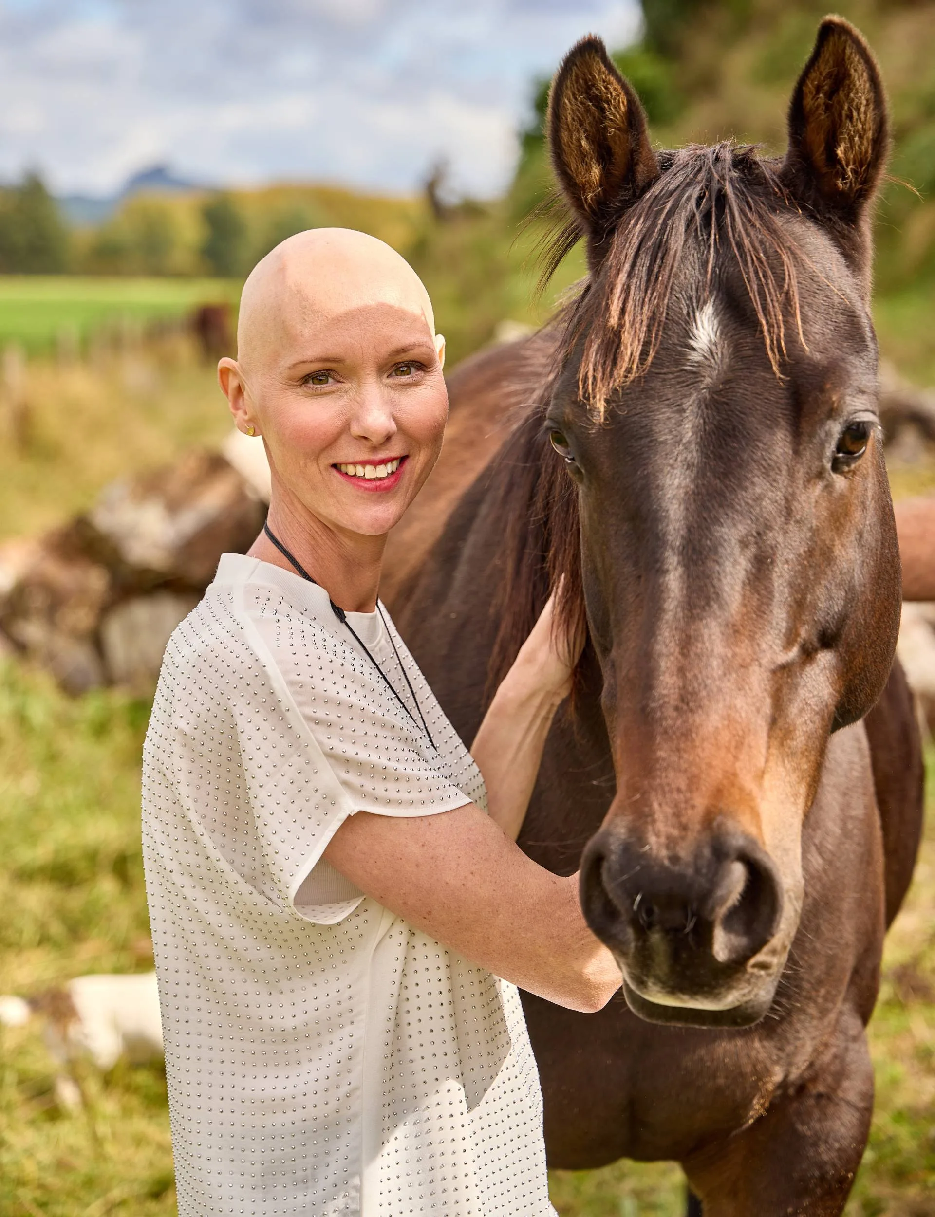 Kiwi mum Laura Graham shares cancer diagnosis story