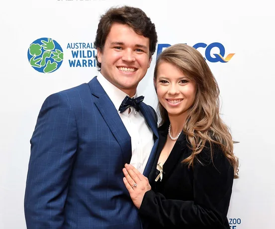 Bindi Irwin marries Chandler Powell in rush wedding
