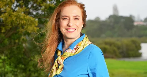 Brokenwood Cristina finds her kiwi whānau